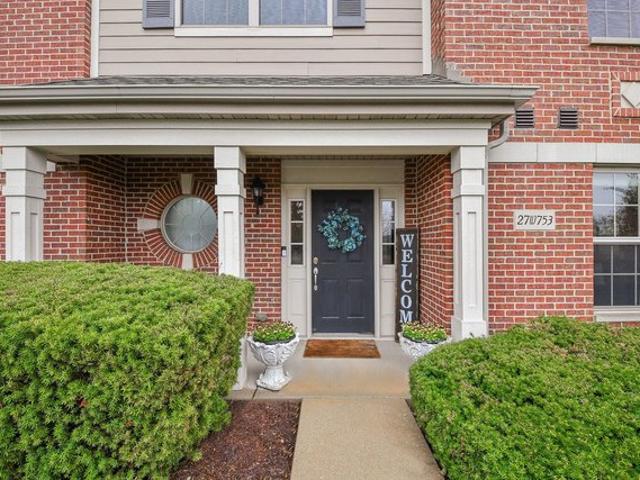 27W753 S Meadowview Dr Unit 1, Winfield, IL 60190