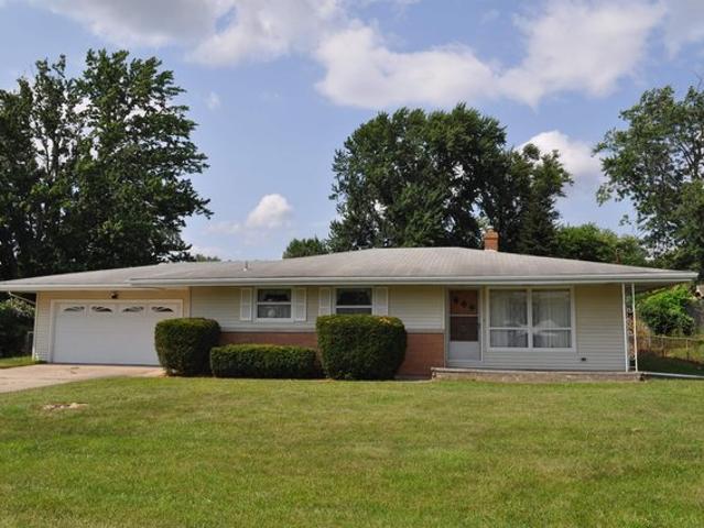 24043 Sunnyside Ave, Elkhart, IN 46516