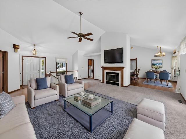 24047 Villa Court