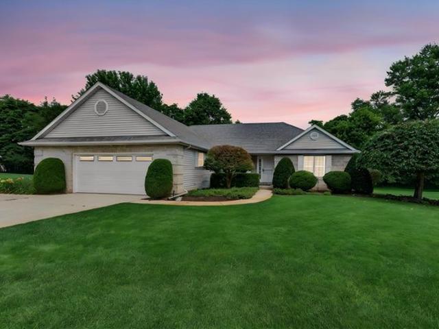 24047 Villa Ct, Elkhart, IN 46517