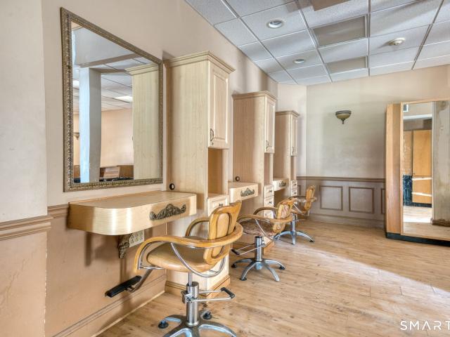 2404 Main St, Hartford, CT 06120 | MLS #24150
