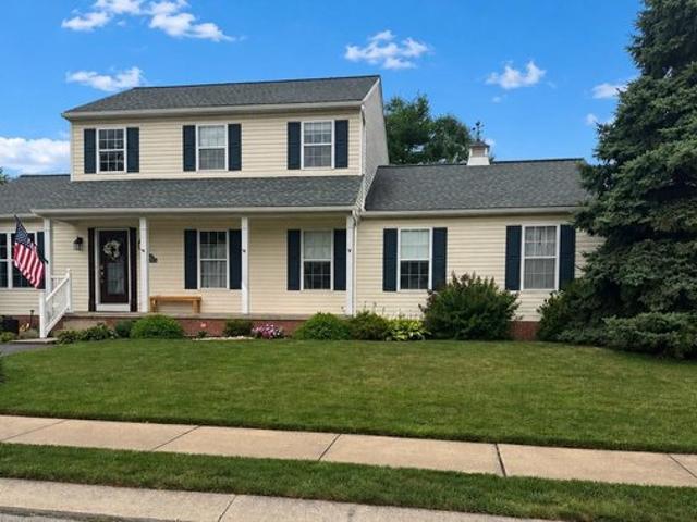 2404 Brookmar Dr, York, PA 17408