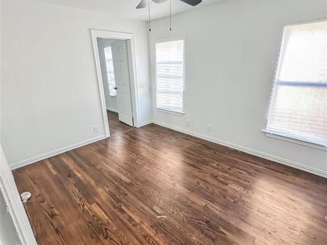 2404 Colony Court