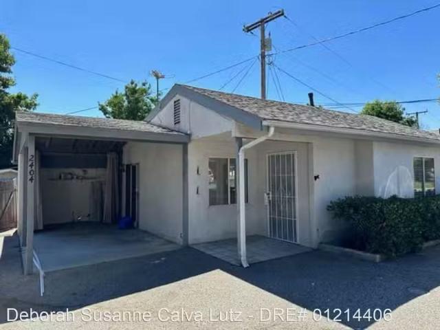 2404 Fairway Ave. 2404 Fairway Ave