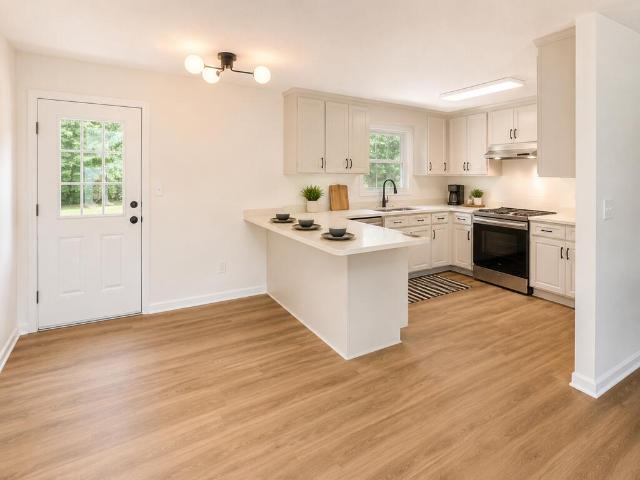 2404 Glen Haven Dr