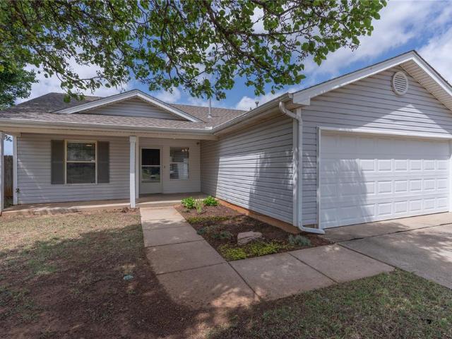2404 Hunting Horse Trail