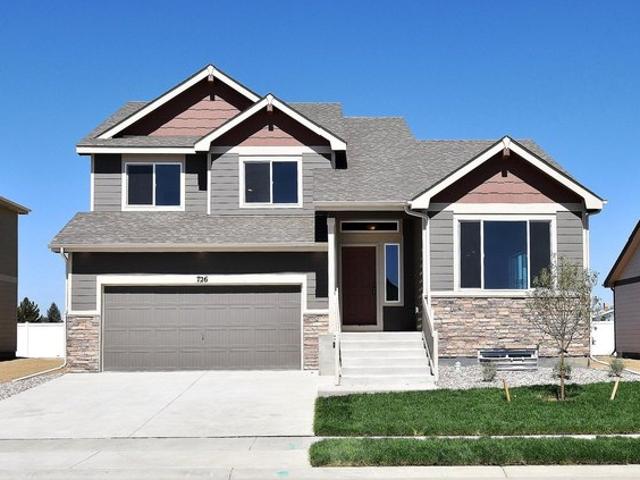 2404 Jasmine Ln, Johnstown, CO 80534