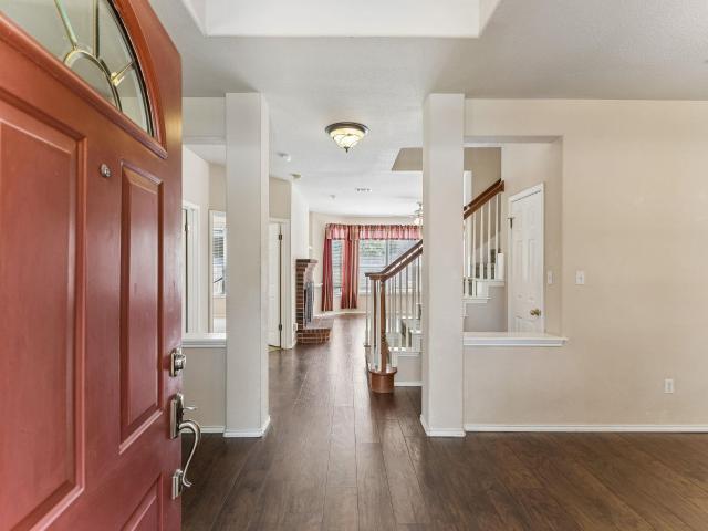 2404 Kristen Ln
