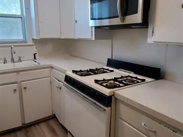 2404 Louise Street # 10