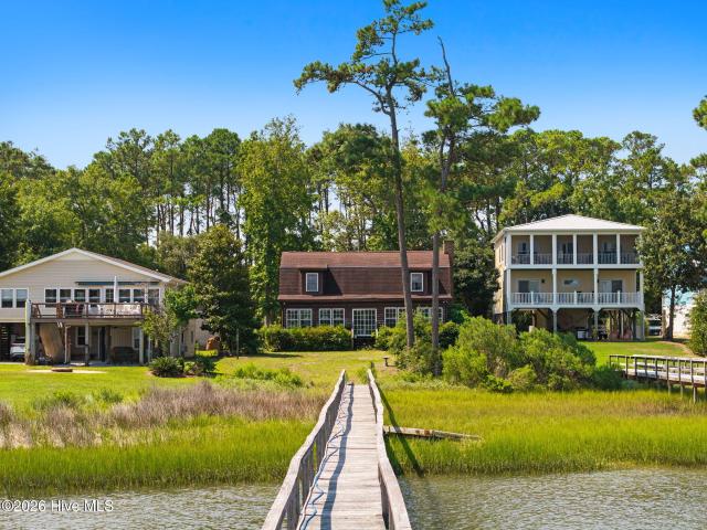 2404 W Yacht Drive