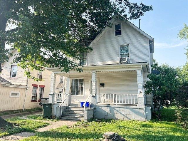 2404 9th St SW, Canton, OH 44710
