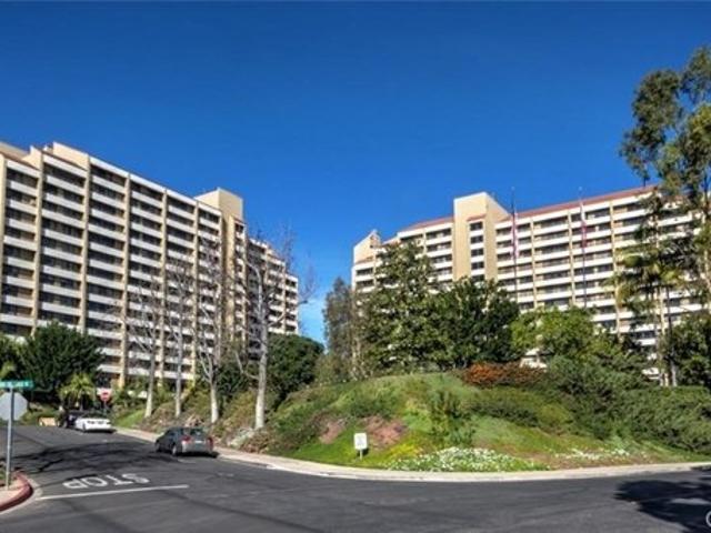 24055 Paseo Del Lago Unit 812, Laguna Woods, CA 92637