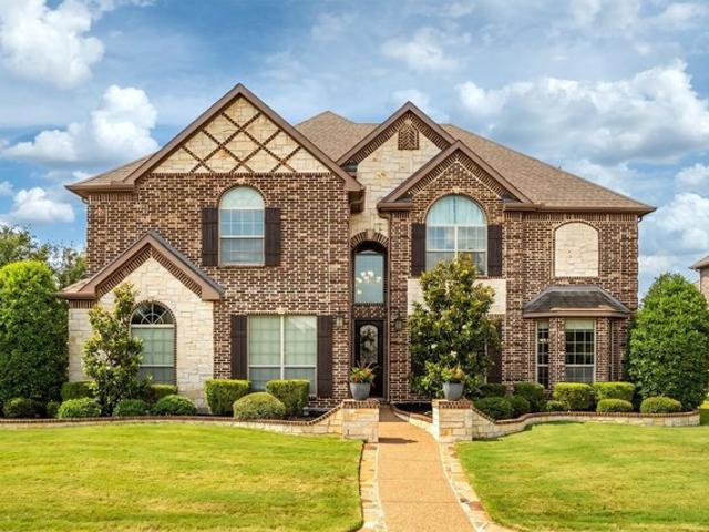 2405 Mona Vale Rd, Trophy Club, TX 76262
