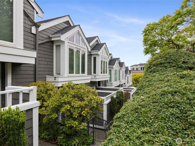 2405 N 30th Street # 4