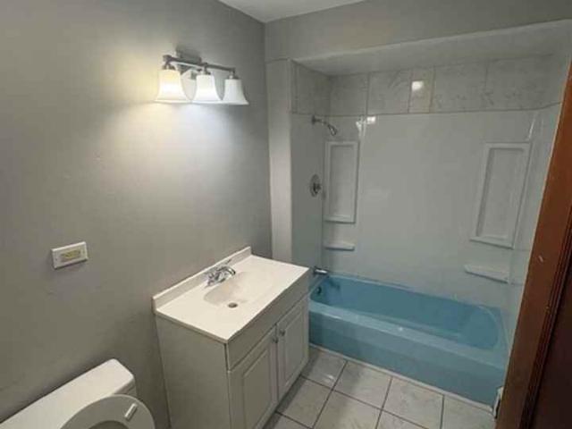 2405 N Sheridan Rd 2 Bedroom Apartment for Rent at 2405 N Sheridan Rd, Peoria, IL 61604