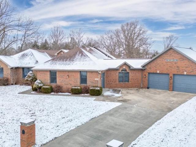 2405 N Wicklow Dr, Muncie, IN 47304