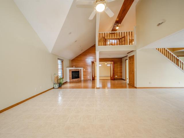 2405 N Wicklow Drive