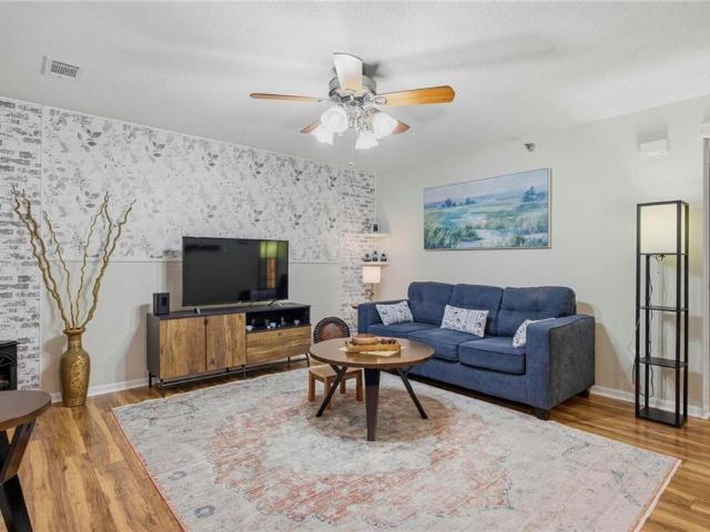 2405 NE 68th Street
