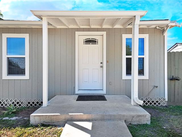 2405 Crews Street 2405