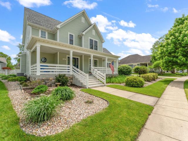 2405 Dickinson Road