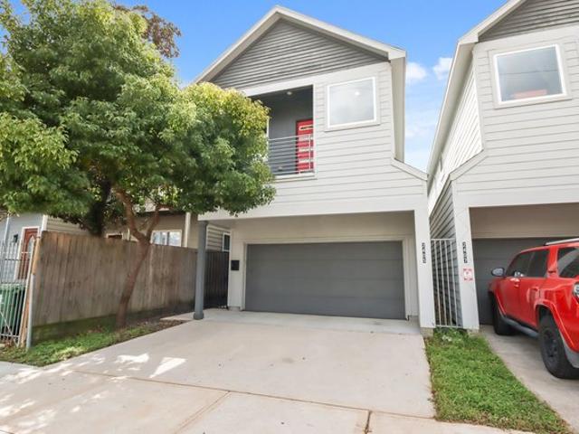 2405 Freeman St, Houston, TX 77009