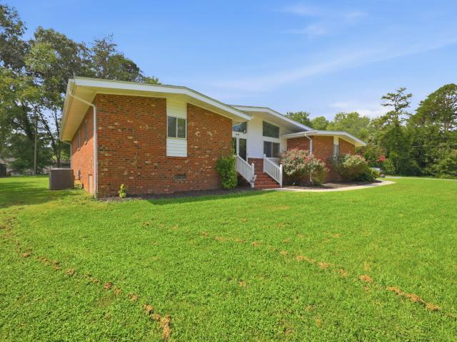 2405 Hillford Drive