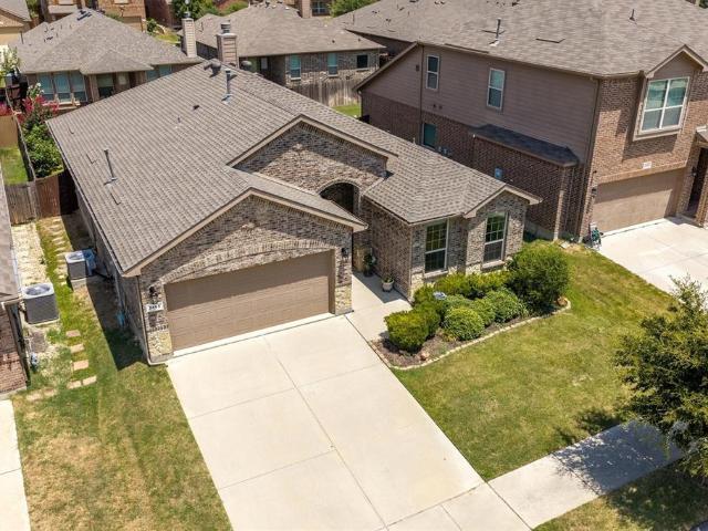 2405 Lighthouse Drive