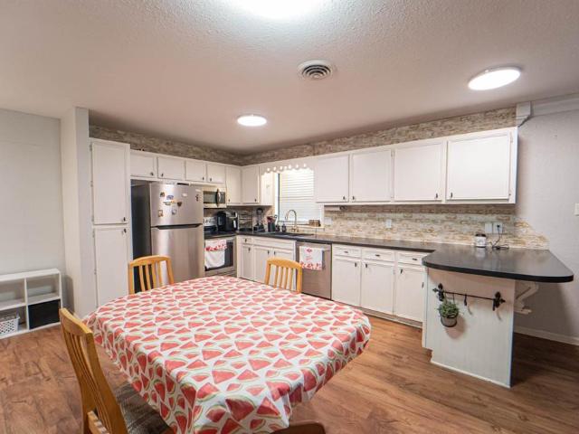 2405 Sha Lane