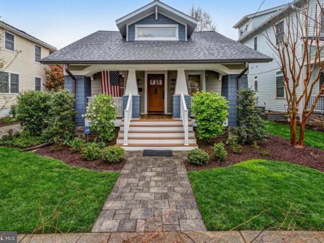 2405 Terrett Ave, Alexandria, VA 22301