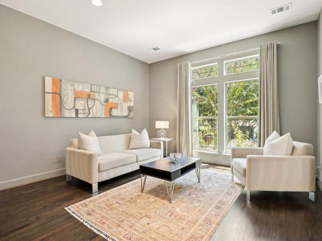 2405 Throckmorton St, Dallas, TX 75219 | MLS #21205 | Compass