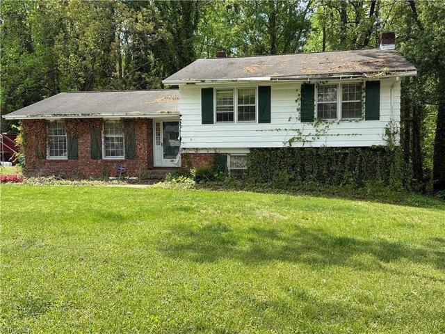 2405 Timberlake Ave, High Point, NC 27265