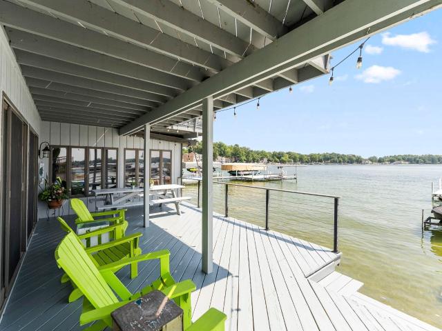 2405 W Sycamore Beach Road