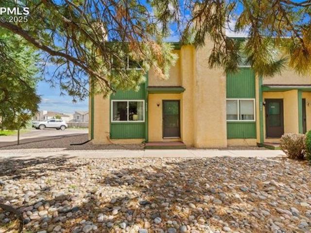 2405 Washo Cir, Colorado Springs, CO 80915
