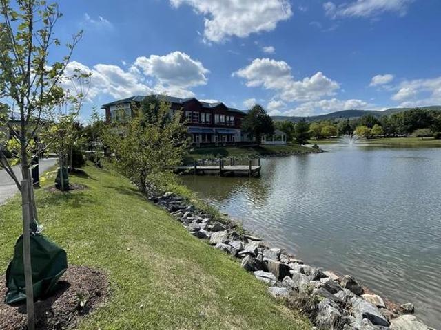 2405 Whittier Drive # 106 111 ONE UNIT