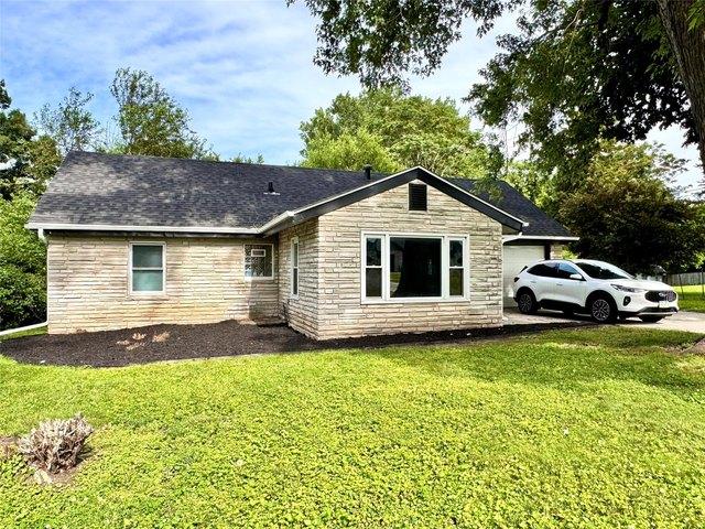 2405 57th St, Des Moines, IA 50310
