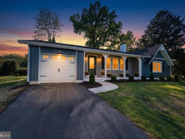 2406 Marleton Dr, Wilmington, DE 19810