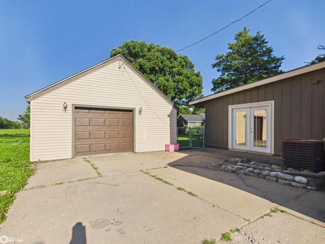 2406 N Court Street