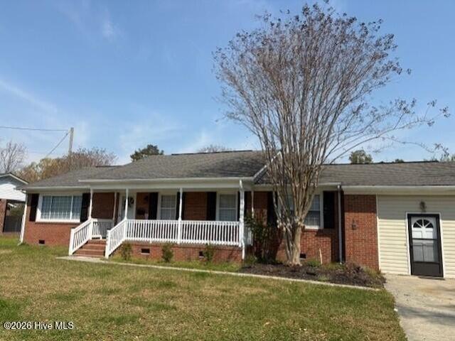 2406 N Hills Dr, New Bern, NC 28562