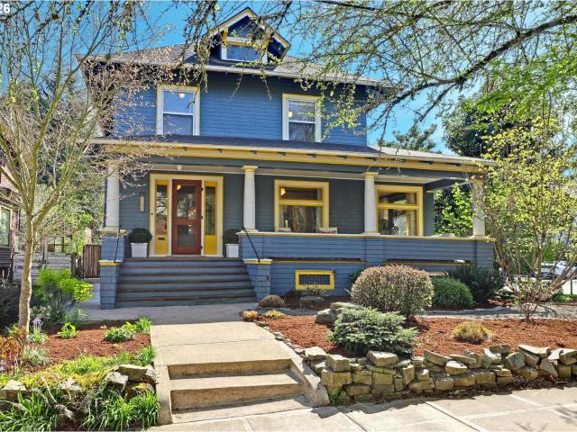 2406 NE Halsey St, Portland, OR 97232 | Compass
