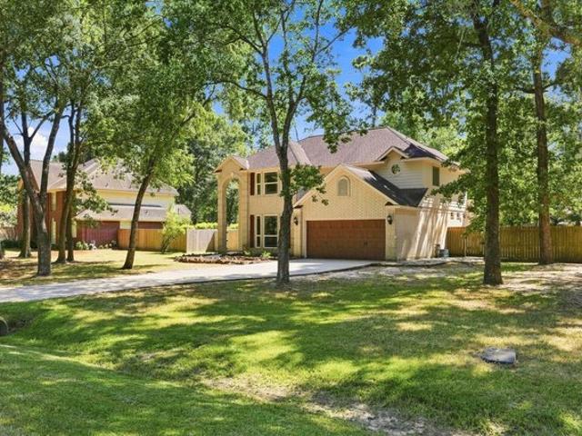 2406 Carriage Lamp Ln, Conroe, TX 77384