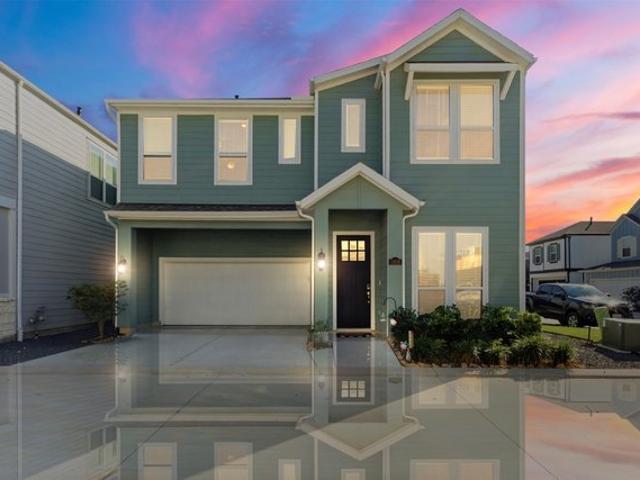 2406 Driftwood Trl, Kemah, TX 77565