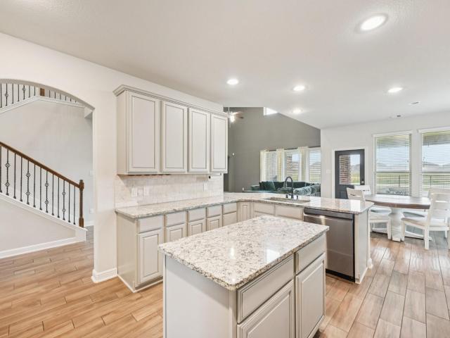 2406 Harborwood Court