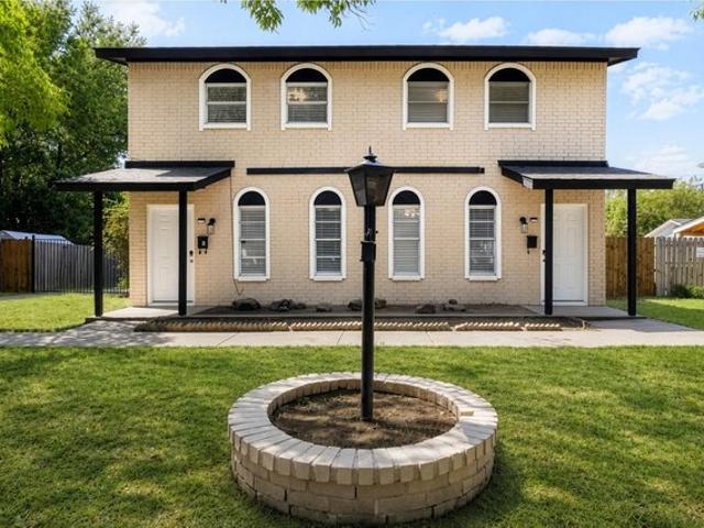2406 Hollandale Cir, Arlington, TX 76010