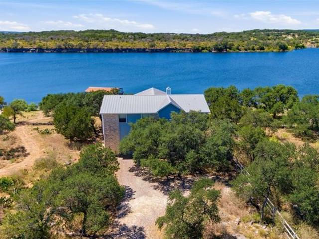 2406 Patriot Dr, Lago Vista, TX 78645