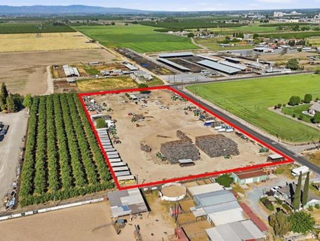 2406 S Walnut Rd, Turlock, CA 95380