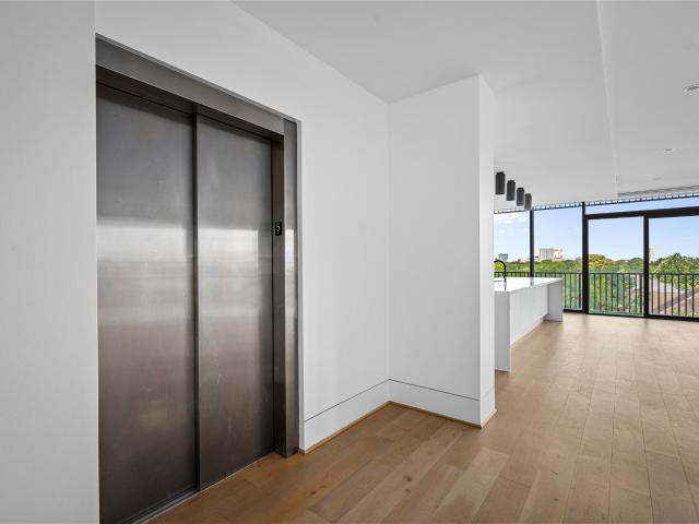 2406 Tangley St, Unit 200, Houston, TX 77005 | MLS #85296