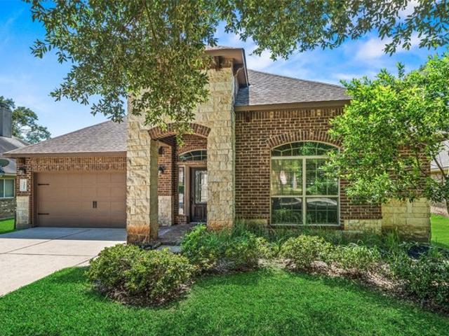 2406 Winter Trail Dr, Conroe, TX 77304
