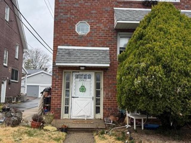 2407 Marshall Rd, Drexel Hill, PA 19026