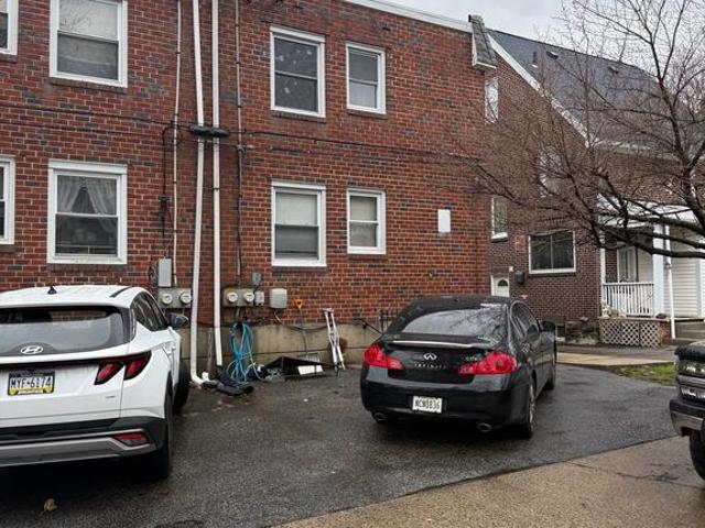 2407 Marshall Road