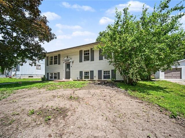 2407 Meadow Trail